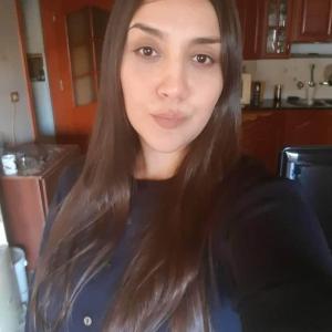 Sarah Sleiman's Instagram, Twitter & Facebook on IDCrawl