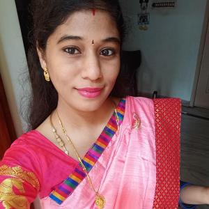 Elakiya Voice culture,Vocal training to sing Tamil Film Music online ...