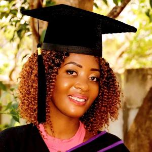 Loveness Moyo History,Computer (ICSE) home tutor US$ 30 - US$ 40/week